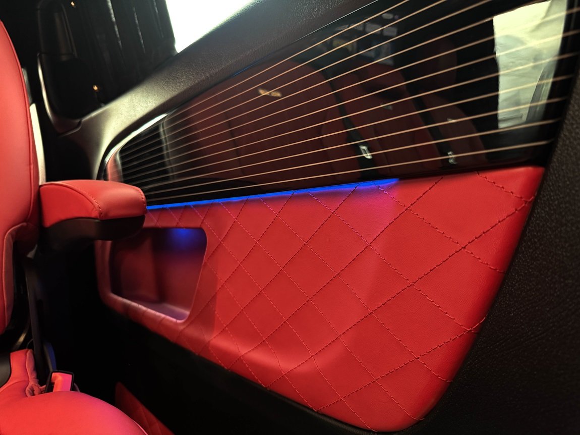 Mercedes Vito VIP Van - Scuderia Motor Design