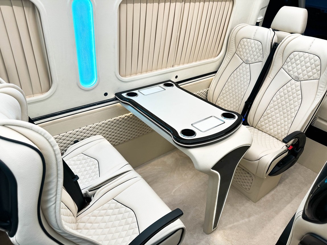 Sprinter Van Business Edition SB12: Upgrade Your Workspace