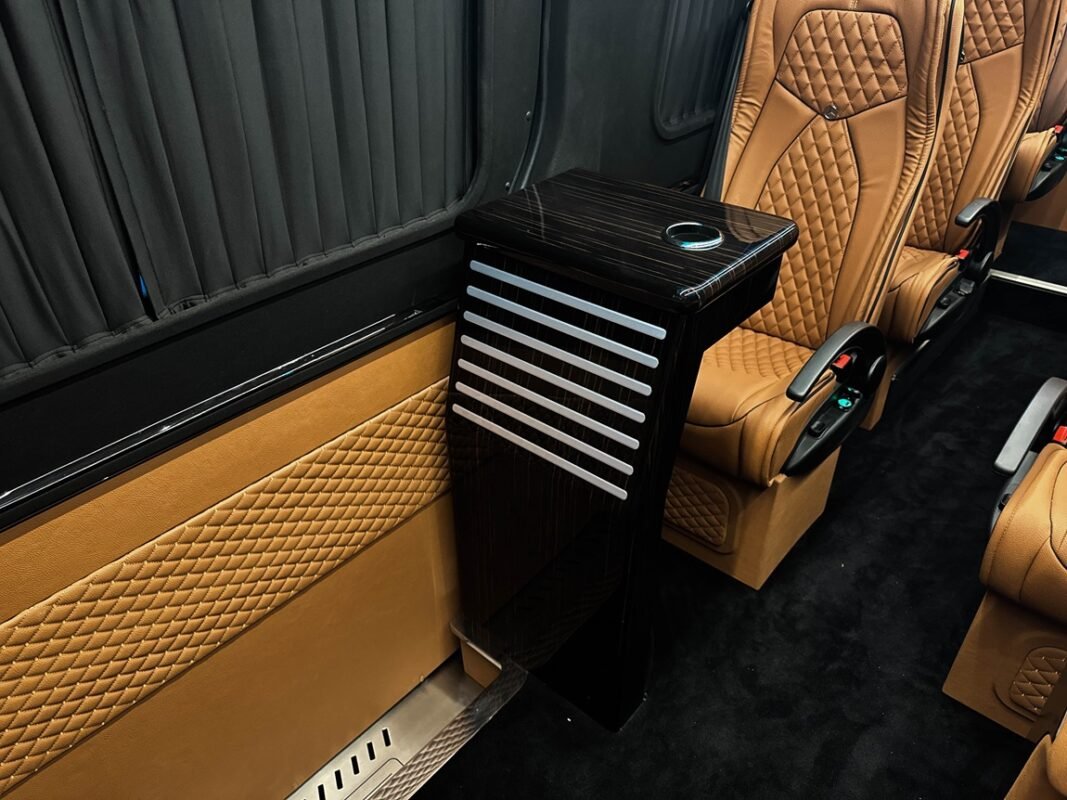 Sprinter Van Business Class - Scuderia Motor Design
