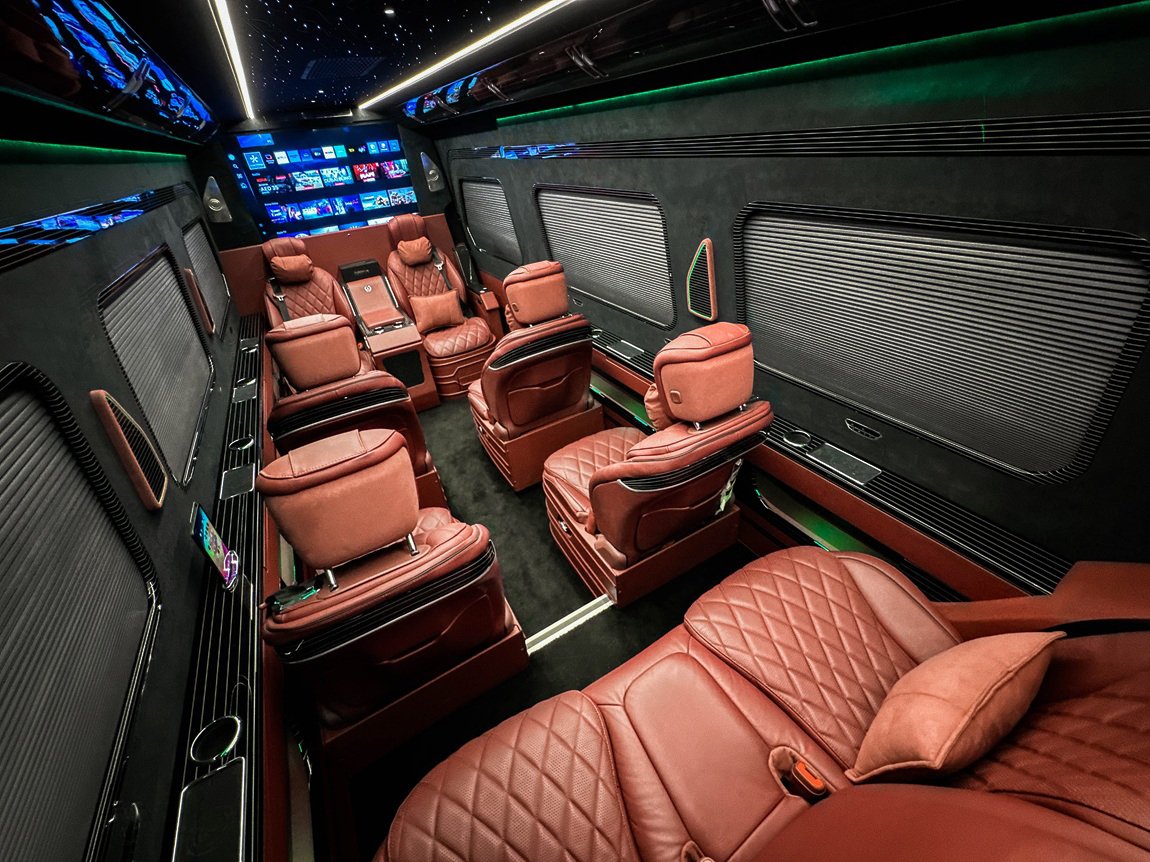 Mercedes Sprinter Luxury Van - Scuderia Motor Design