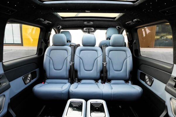 Mercedes V300 Luxury Van VE507 - Scuderia Motor Design